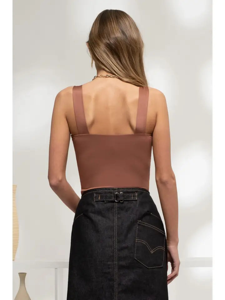 Reversible Square Neck Seamless Cami – Believe Inspire Beauty